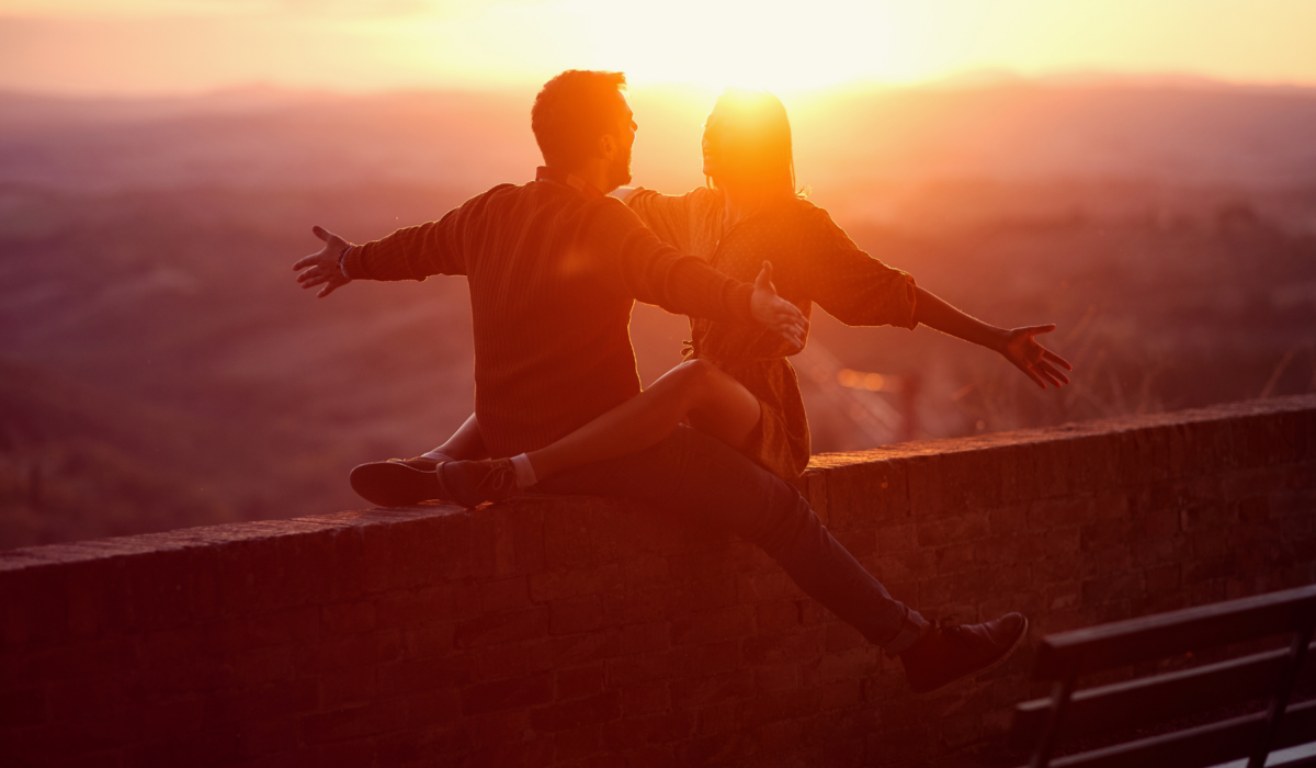 11 Signs That Your Twin Flame Loves You - Twin Flames Universe